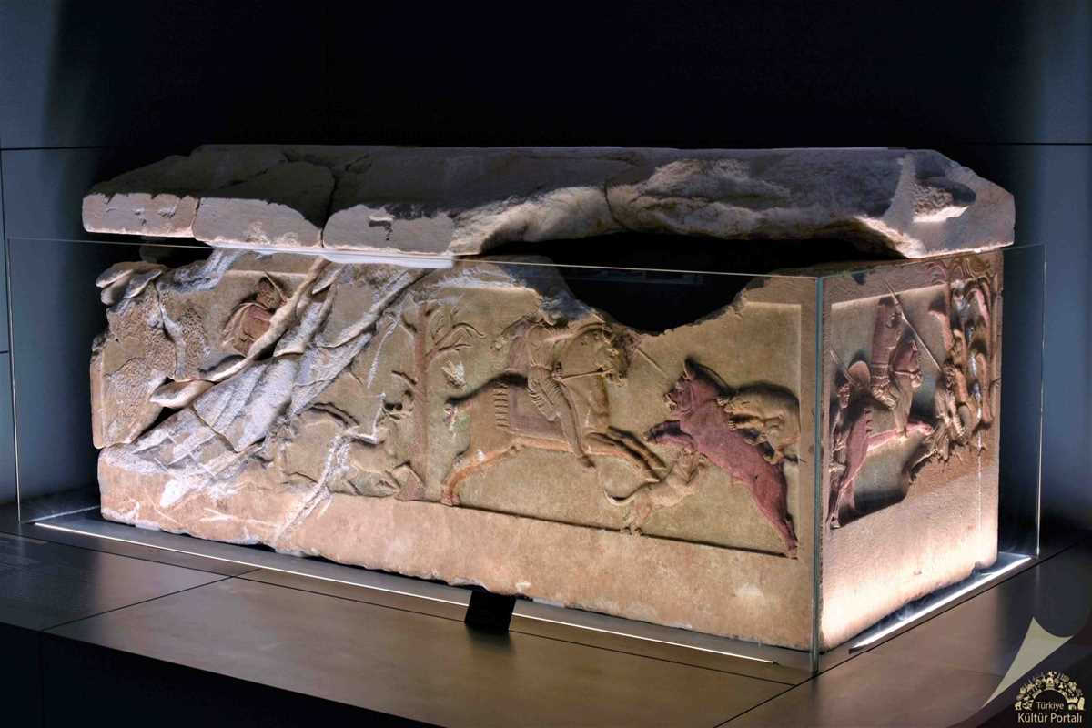 GÖRÜLMESİ GEREKEN 11 LAHİT | Kültür Portalı