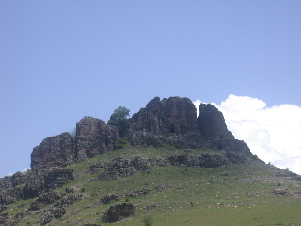 mazgirt kaleköy kalesi