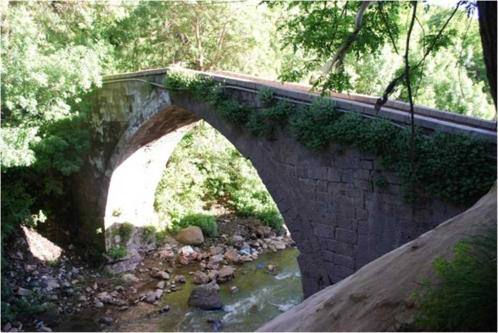 bitlis merkez kanli köprü