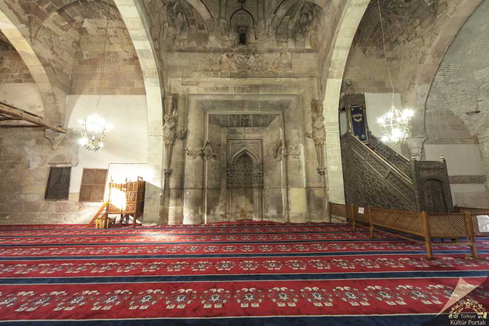 Divriği Ulu Cami İç Görünüm - Kültür Portalı - Medya Kütüphanesi