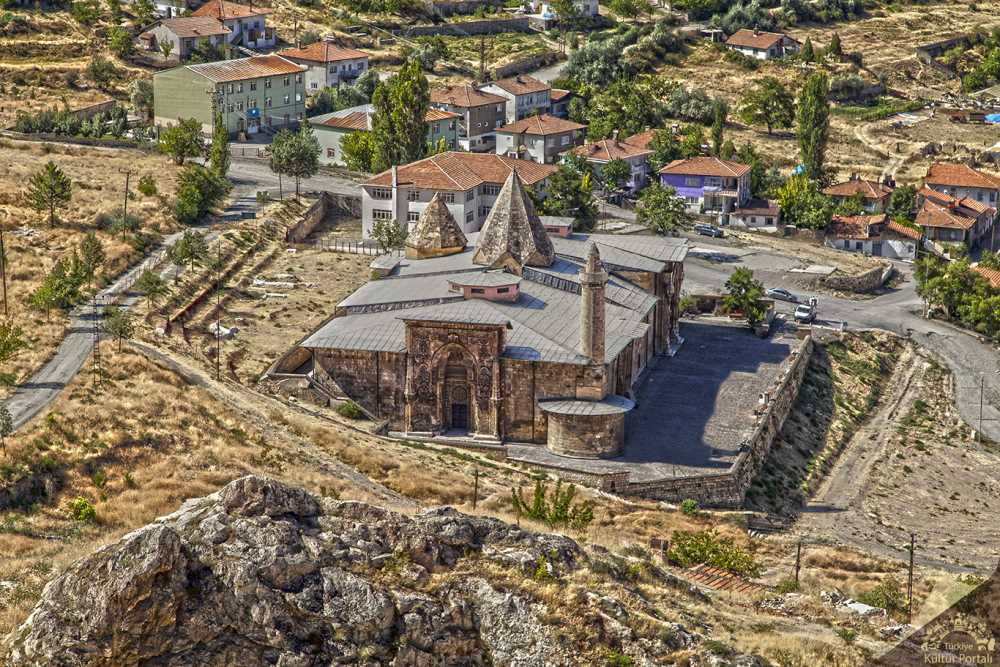 Divriği Ulu Cami ve Darüşşifası Genel Görünüm - Kültür Portalı - Medya ...