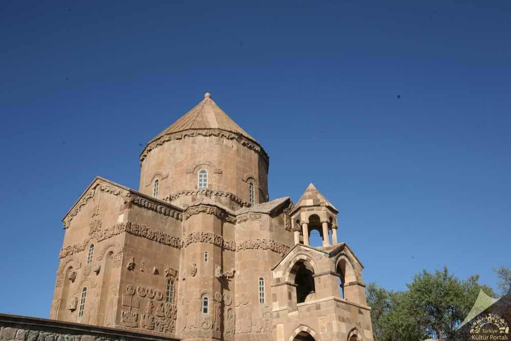 akdamar kilisesi görsel sahibi servet uygun