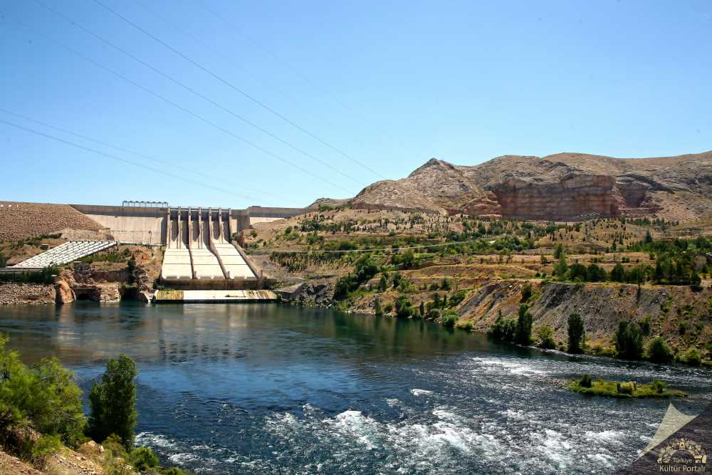 keban baraj gölü görsel sahibi servet uygun