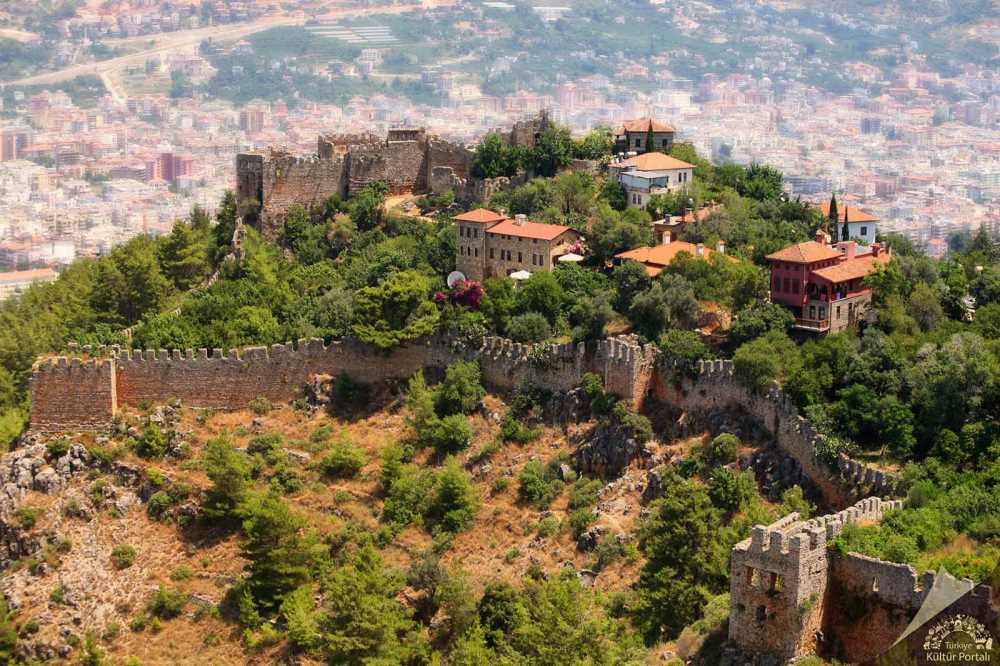 alanya kalesi görsel sahibi servet uygun