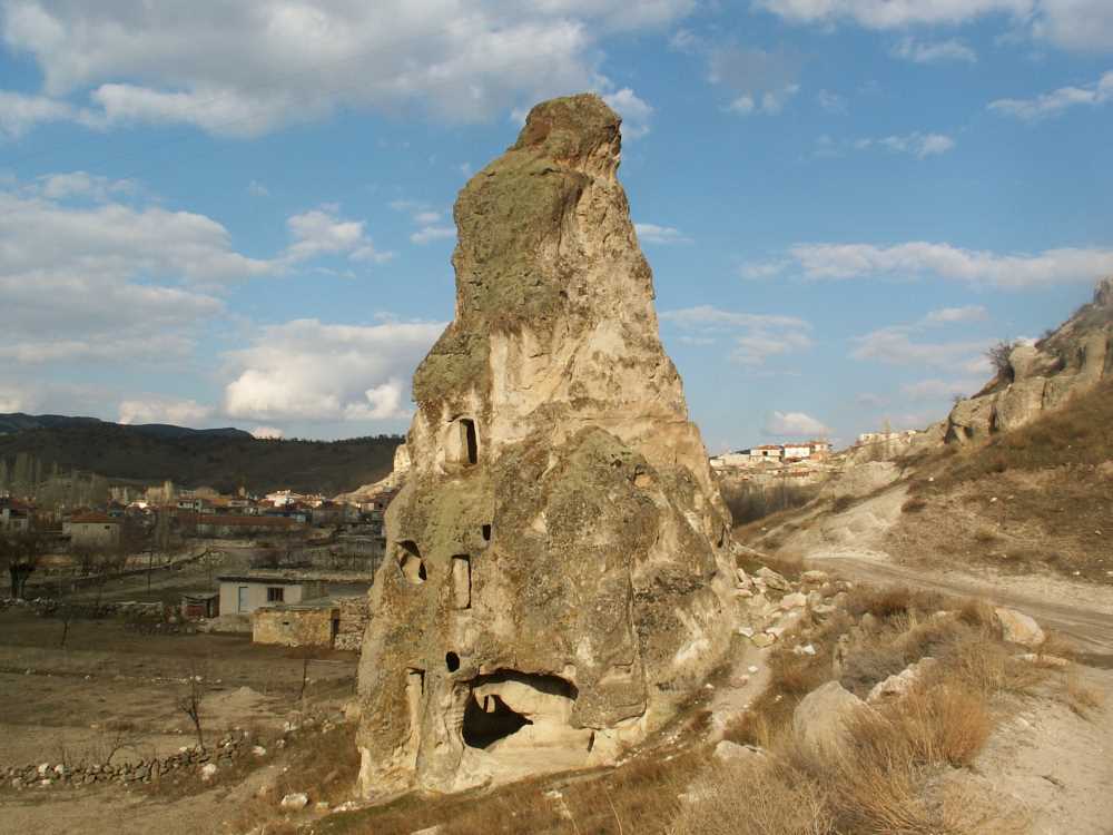 leylek kayalığı görsel sahibi afyonkarahisar il kültür ve turizm müdürlüğü