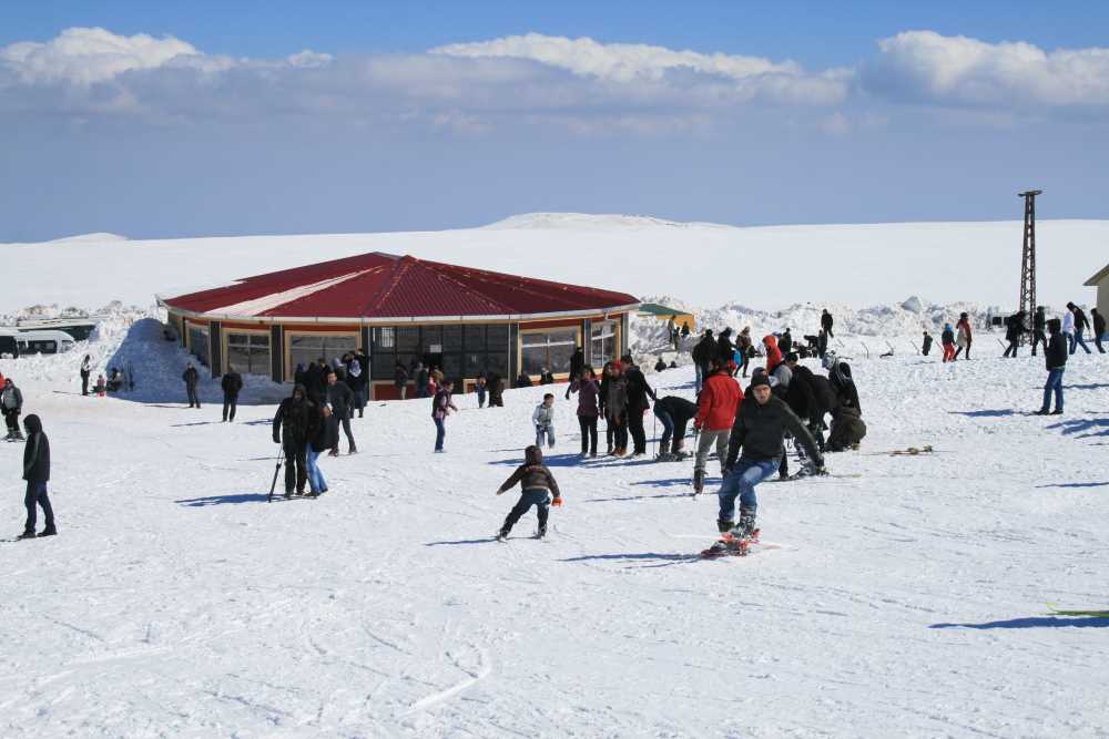 karacadağ kayak merkezi görsel sahibi şanlıurfa il kültür ve turizm ...