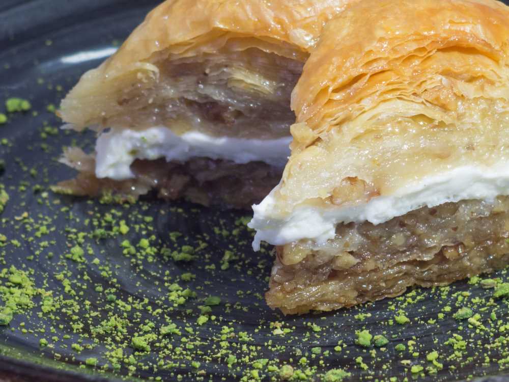 kaymaklı baklava görsel sahibi afyonkarahisar il kültür ve turizm