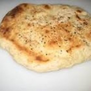 hamurun mayalanarak geniş kaplar içinde köy fırınlarında pişirilmesiyle ...